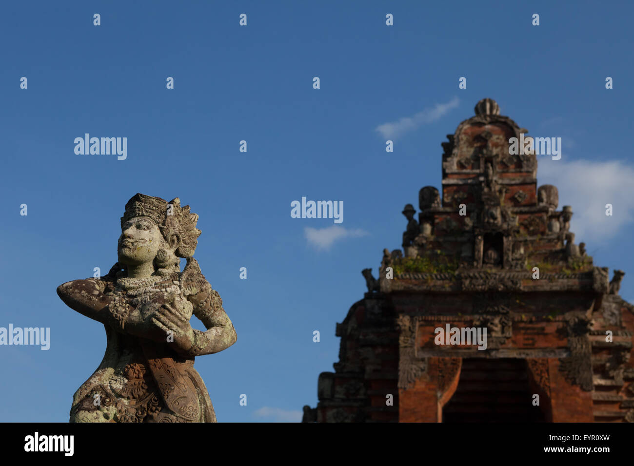 Balinese sculpture hi-res stock photography and images - Alamy