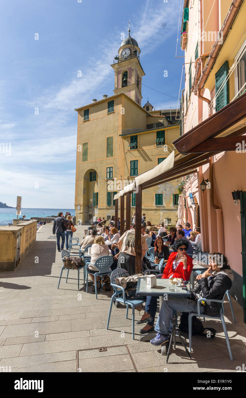 People liguria hi-res stock photography and images - Alamy