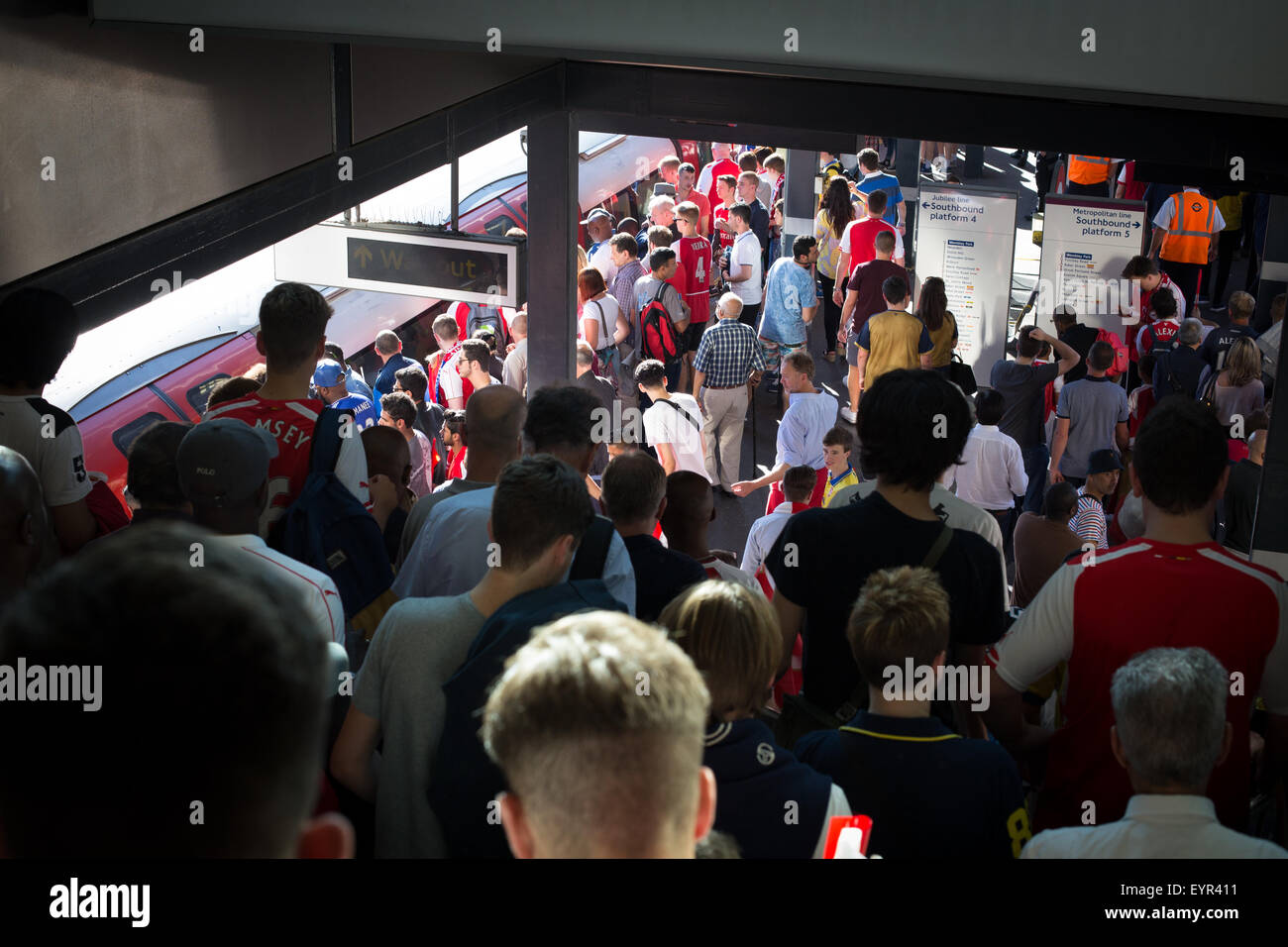 Football fans train station hi-res stock photography and images - Alamy
