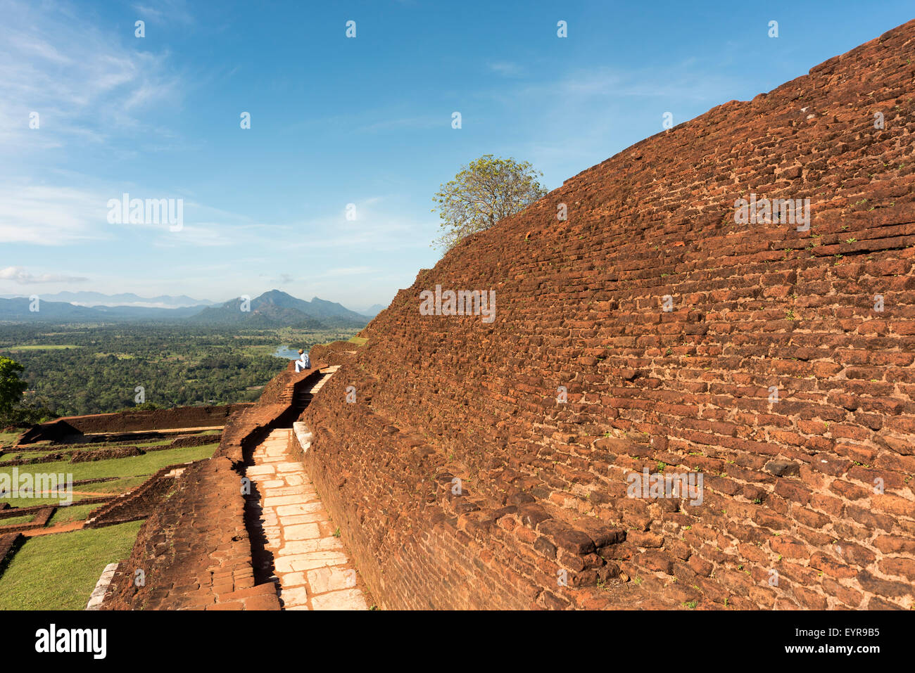 Sigiriya Rock Fortifications, Sri Lanka Stock Photo - Alamy
