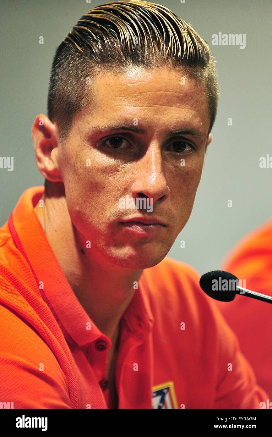 Fernando torres during training hi-res stock photography and images - Alamy
