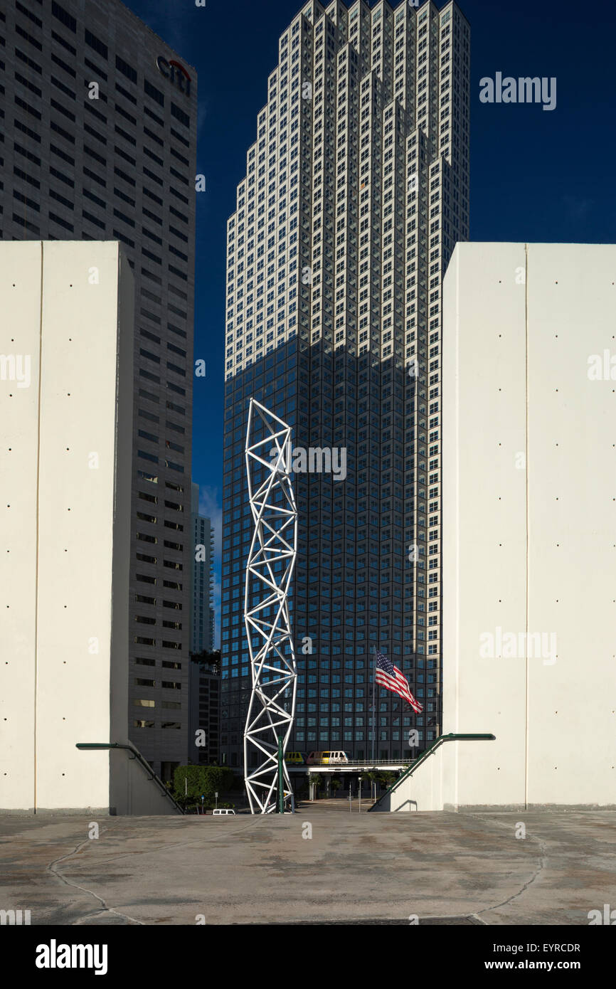 CHALLENGER MEMORIAL (ISAMU NOGUCHI / BUCKMINSTER FULLER 1986) BAYFRONT ...