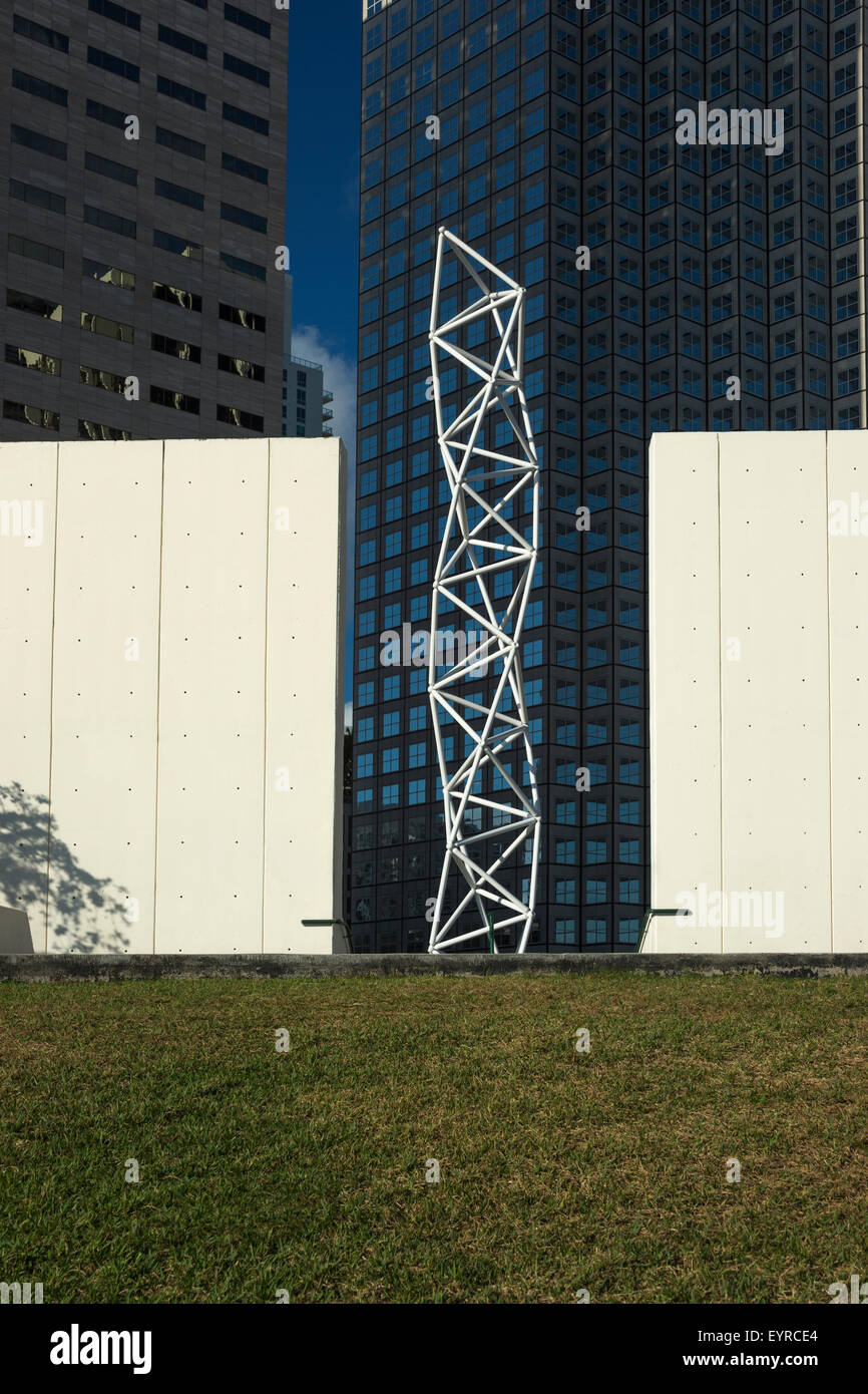 CHALLENGER MEMORIAL (ISAMU NOGUCHI / BUCKMINSTER FULLER 1986) BAYFRONT ...