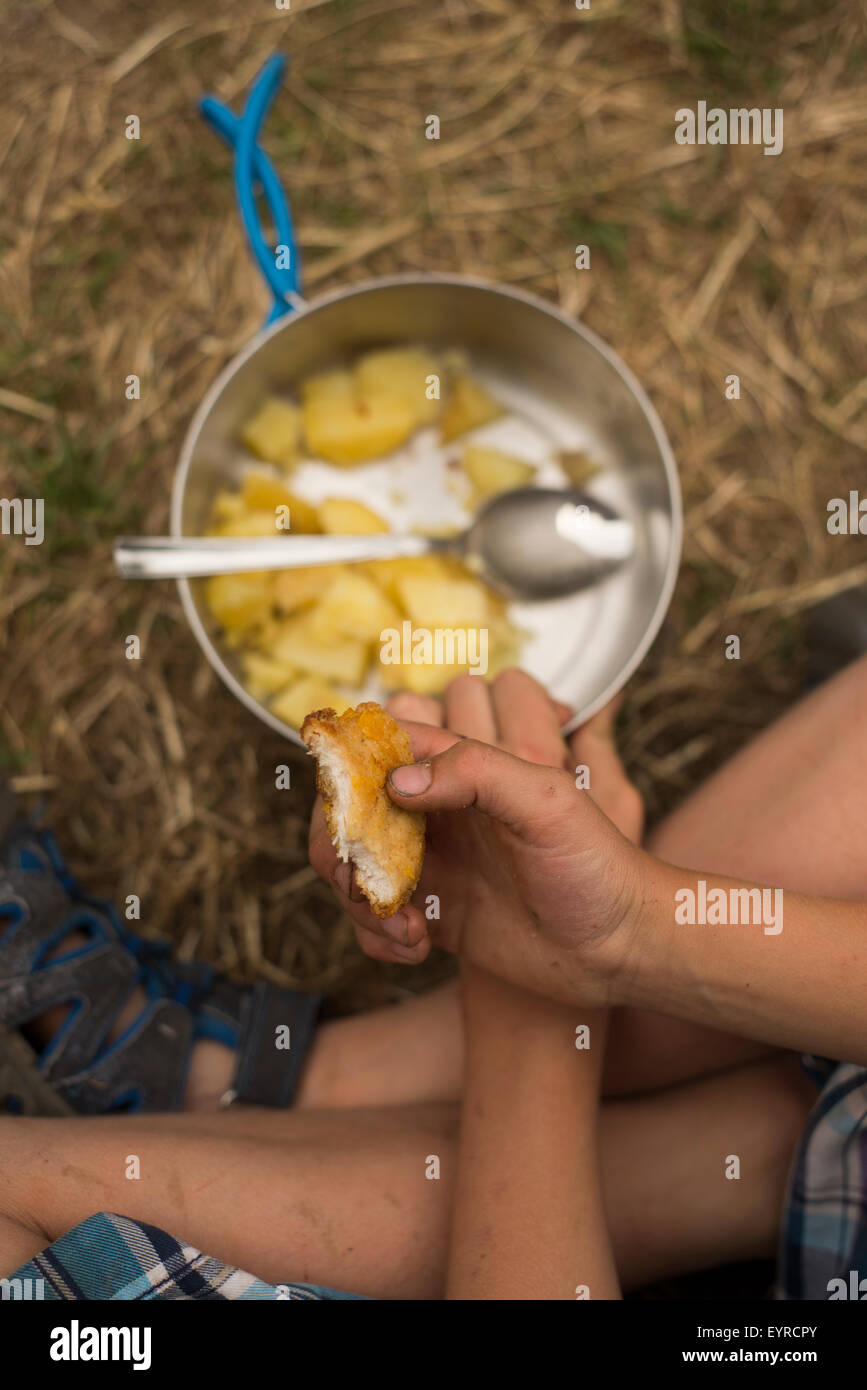 Mess in camp hi-res stock photography and images - Alamy