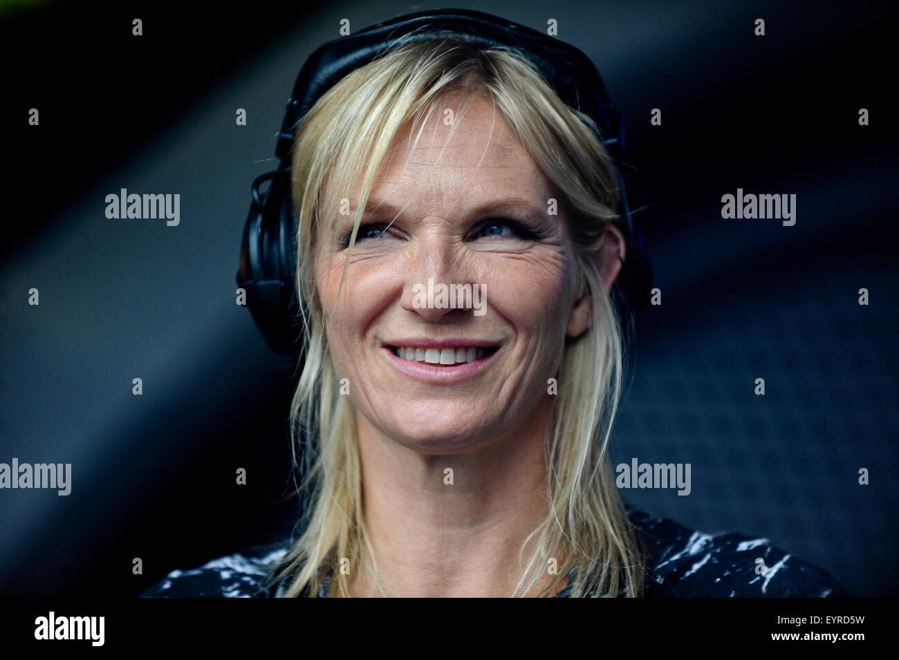 Jo whiley hi-res stock photography and images - Alamy