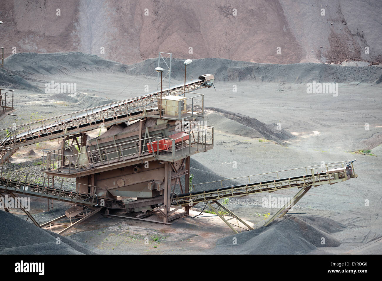 Stone crusher machine hi-res stock photography and images - Alamy