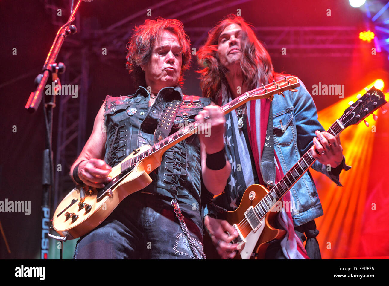 Axemen hi-res stock photography and images - Alamy