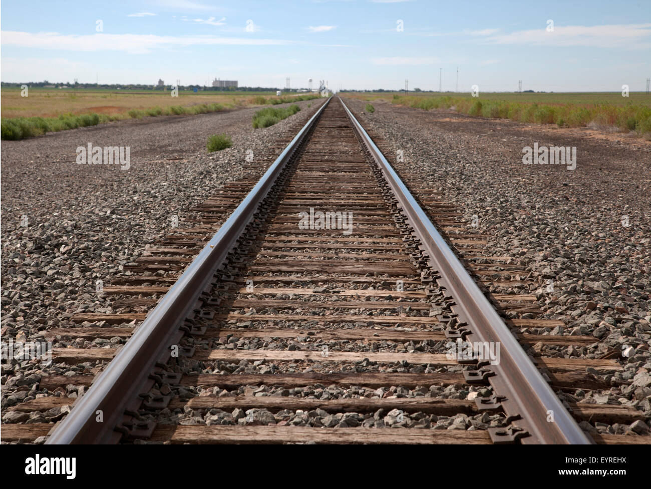 Railroad tracks outside of Stratford Texas Stock Photo - Alamy
