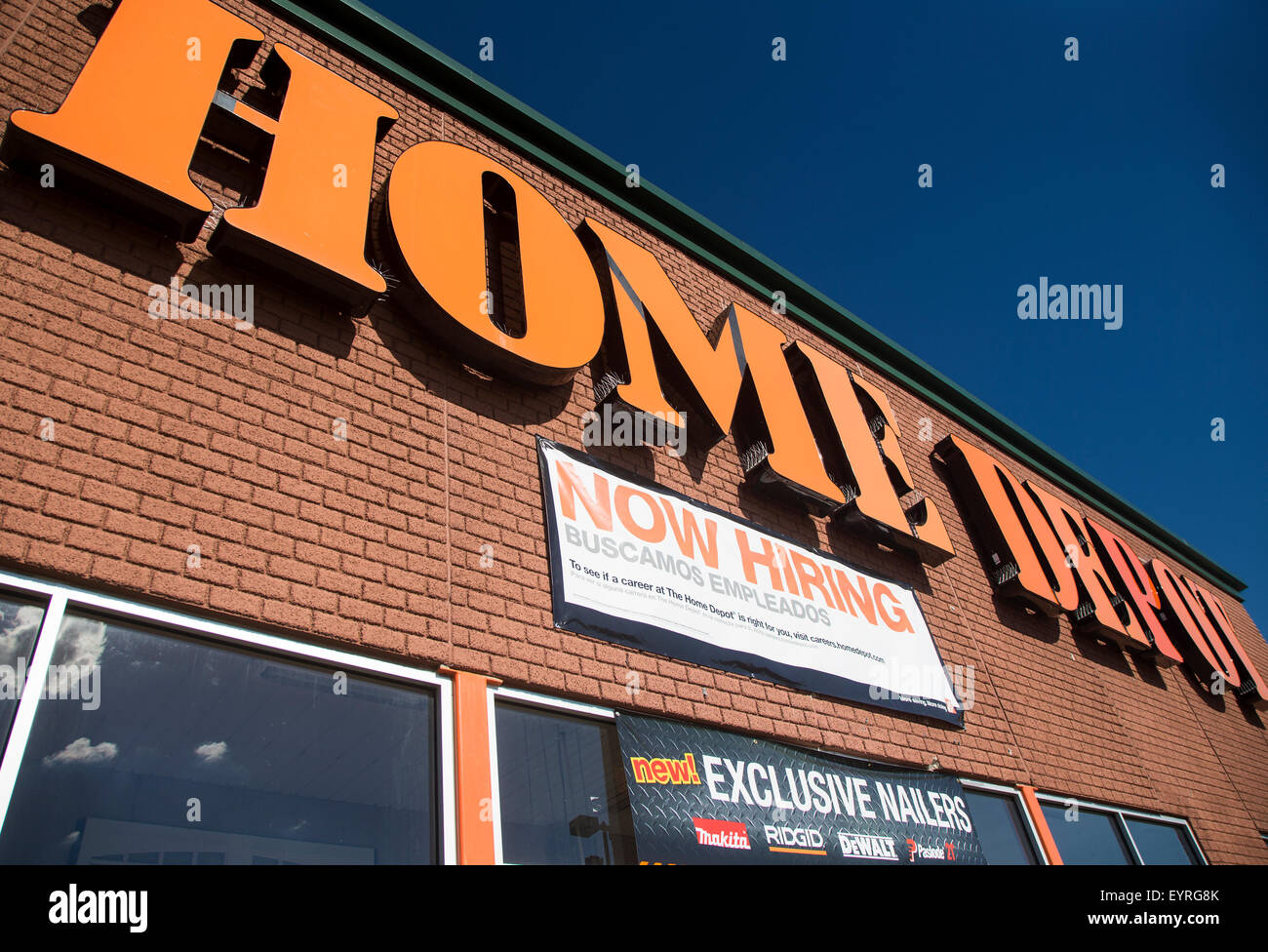 Home depot store hi-res stock photography and images - Alamy