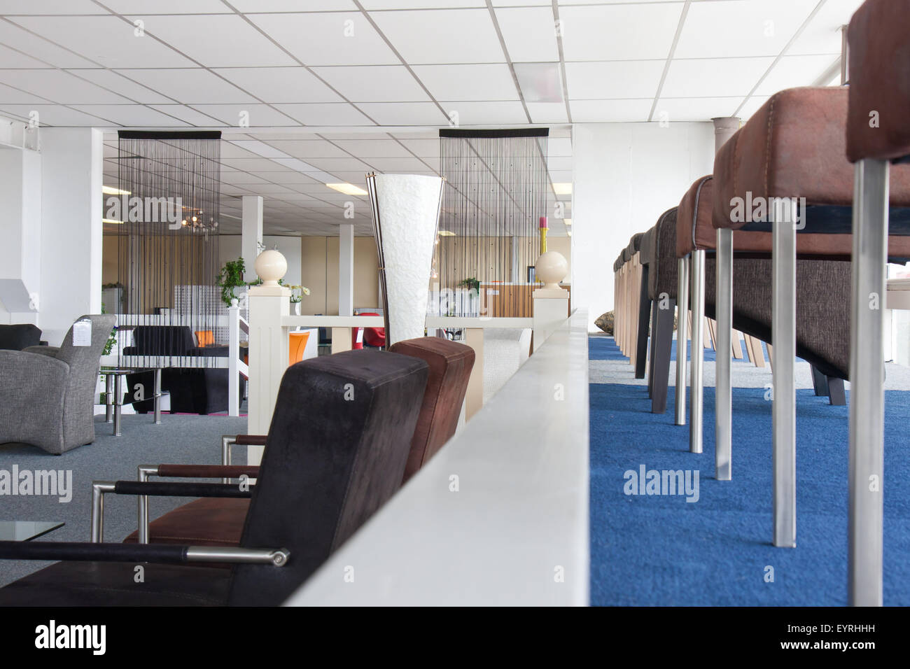 Modern showroom corner hi-res stock photography and images - Alamy