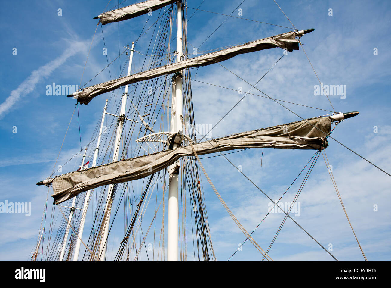 Rigging and masts of a big sailboat Stock Photo - Alamy