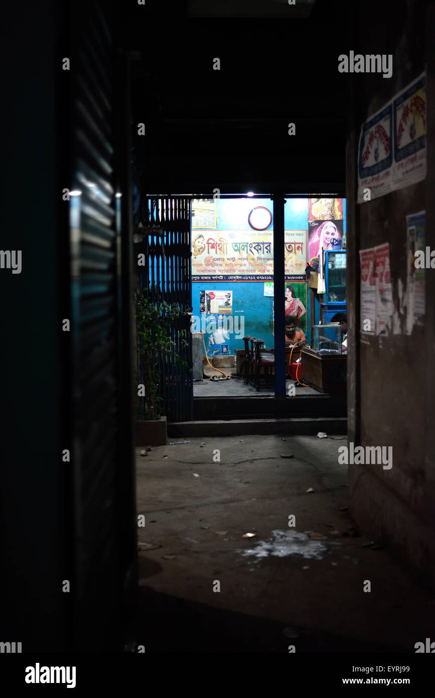 Indian goldsmith hi-res stock photography and images - Alamy