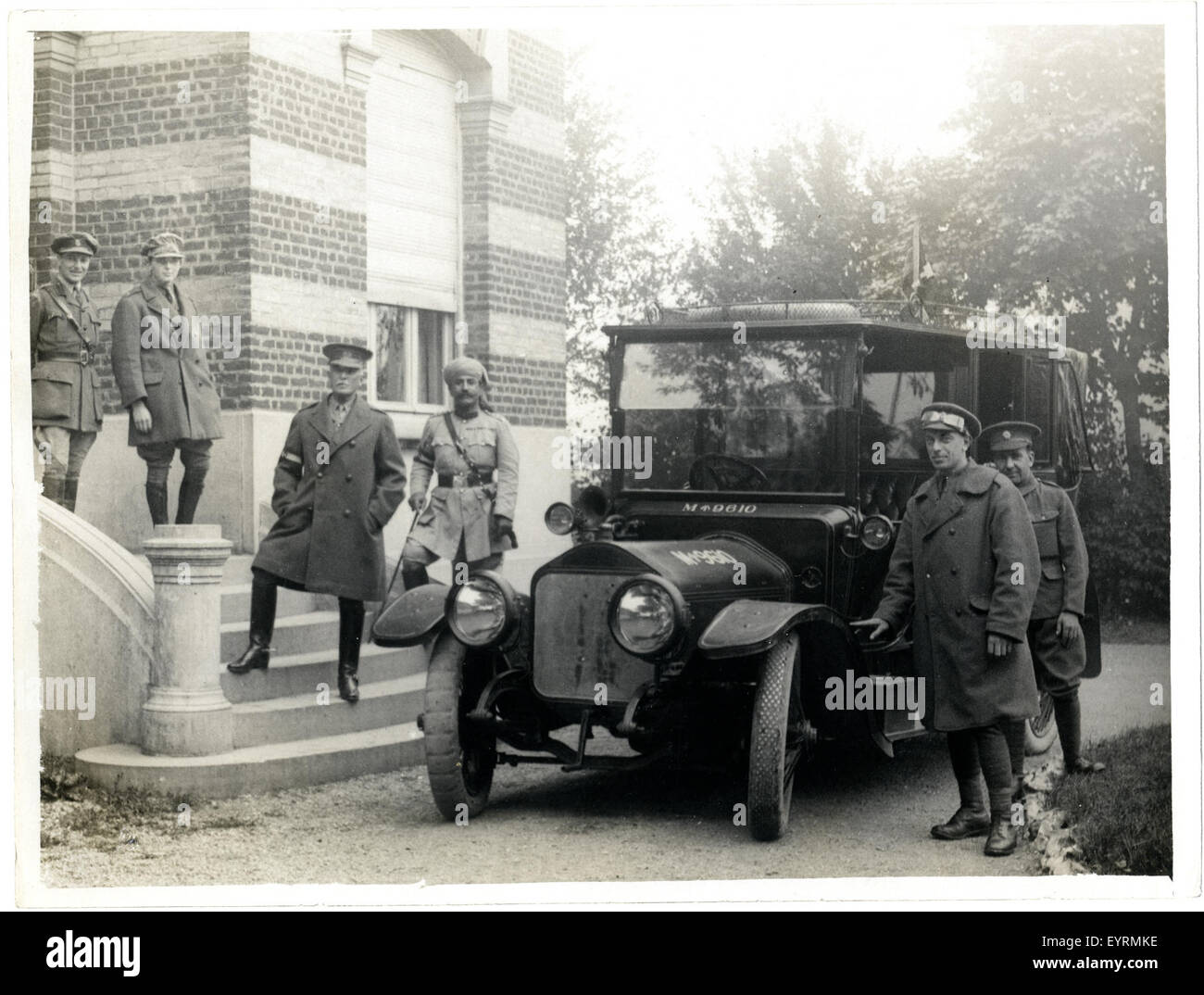 This image features Sir James Willcocks at his headquarters in Merville ...