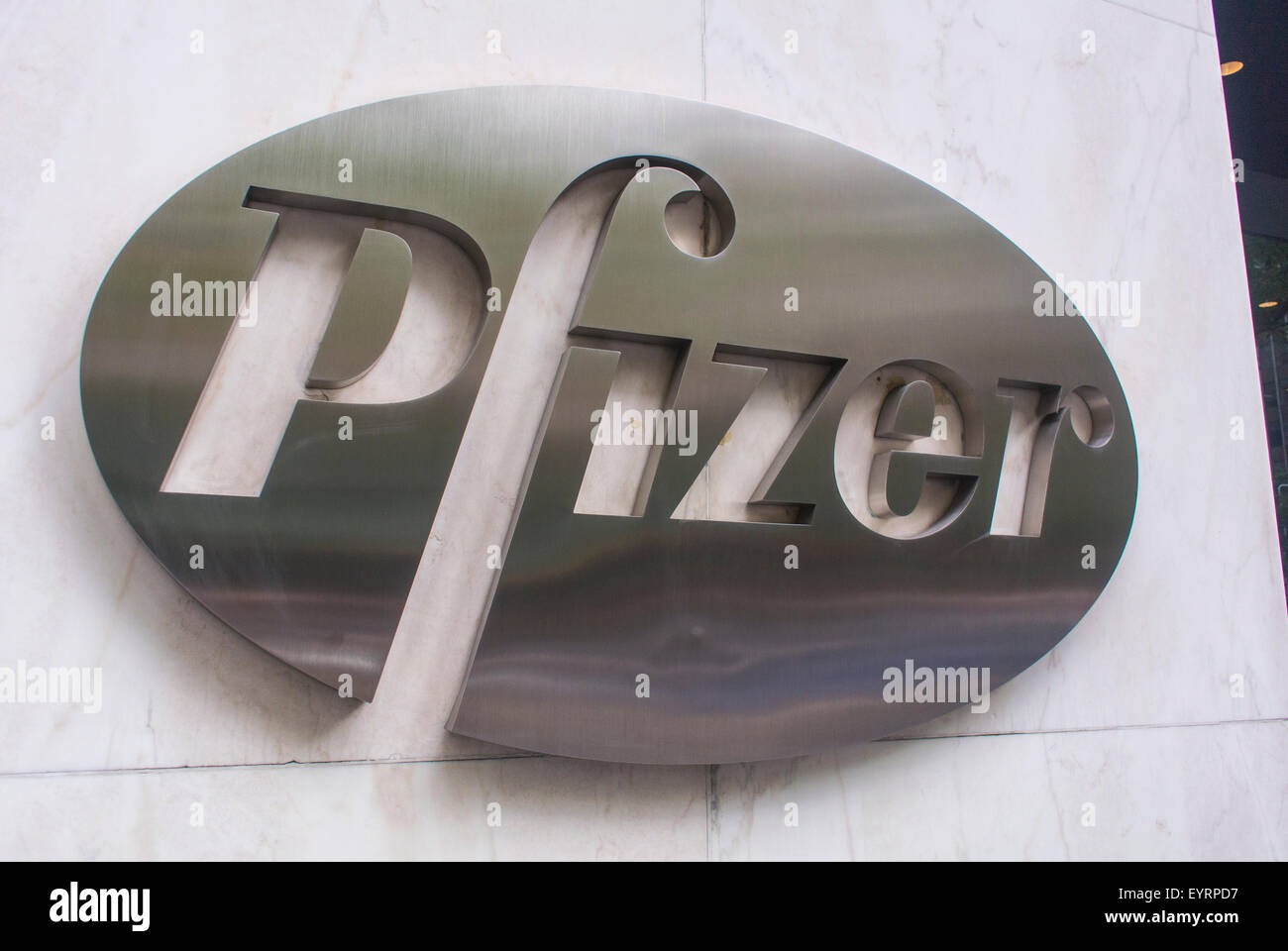 Pfizer new logo hi-res stock photography and images - Alamy