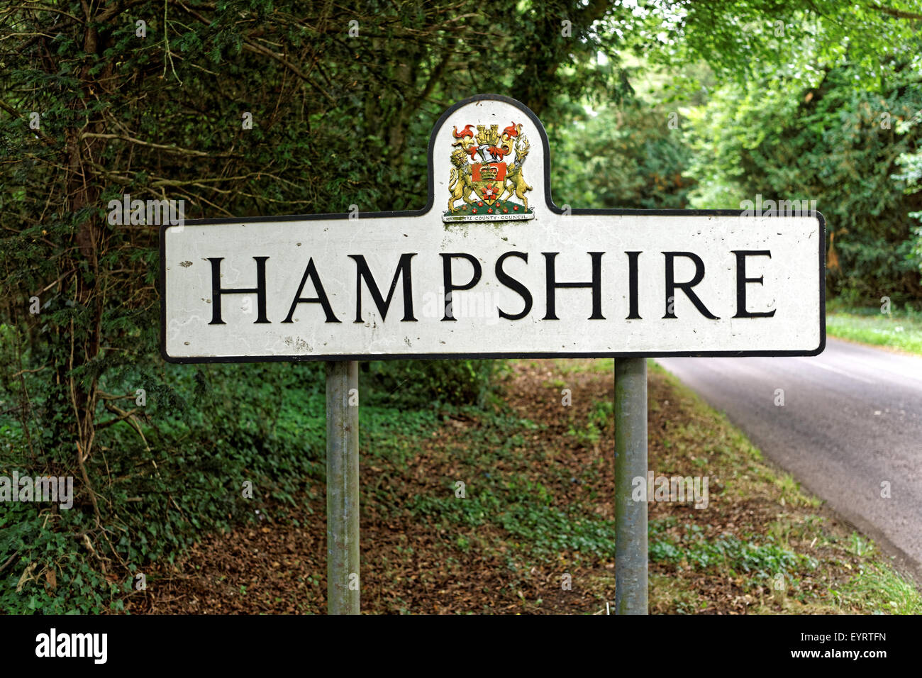 Hampshire County road sign Stock Photo - Alamy