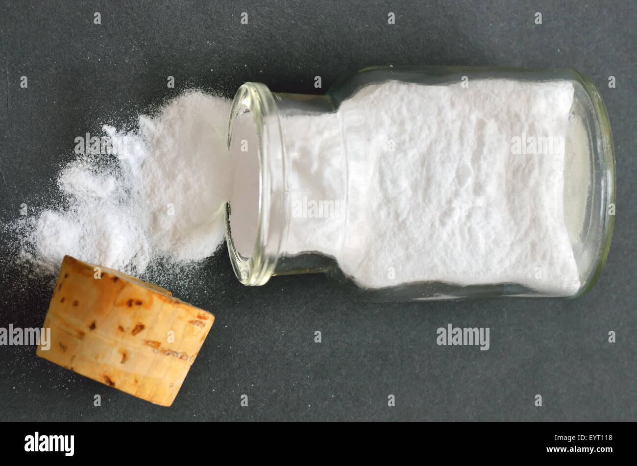 Sodium bicarbonate hi-res stock photography and images - Alamy