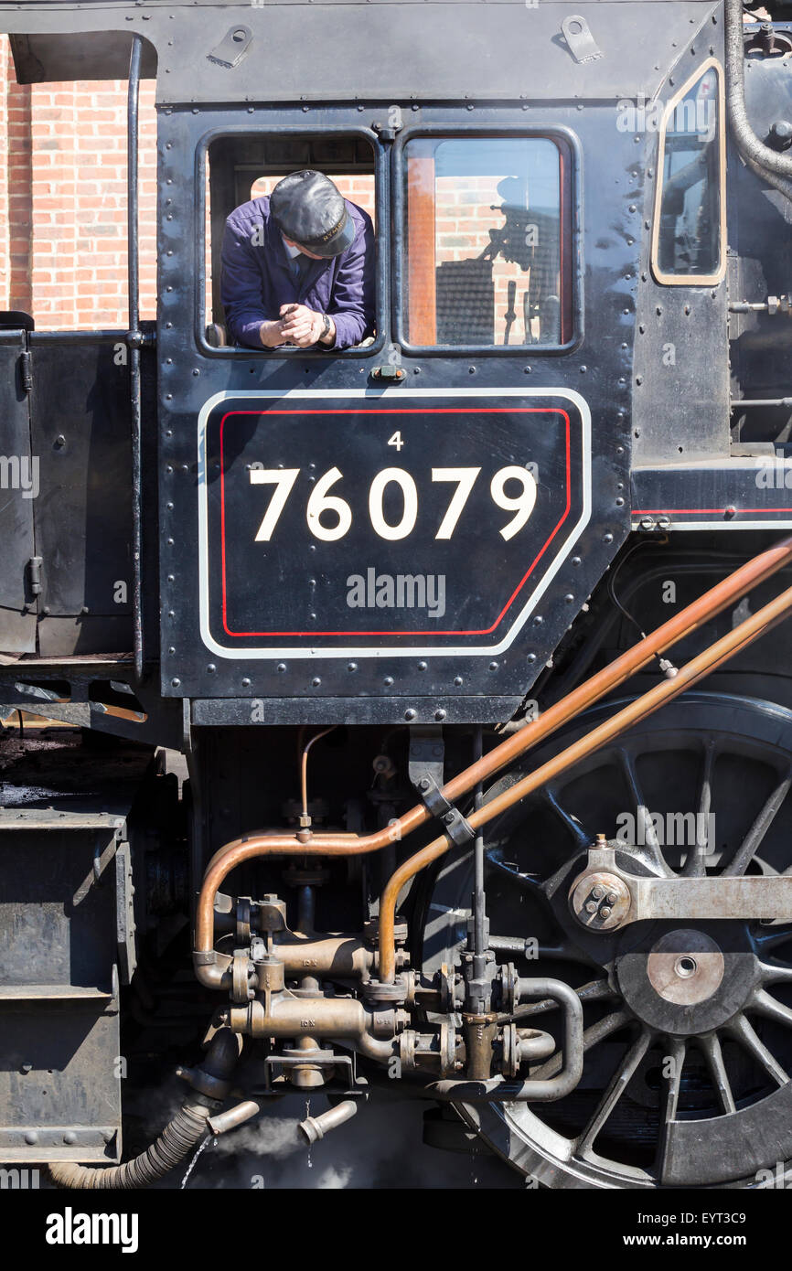 Whitby railway station hi-res stock photography and images - Alamy