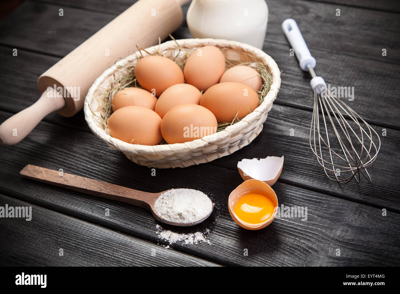 Fresh eggs milk flour hi-res stock photography and images - Alamy