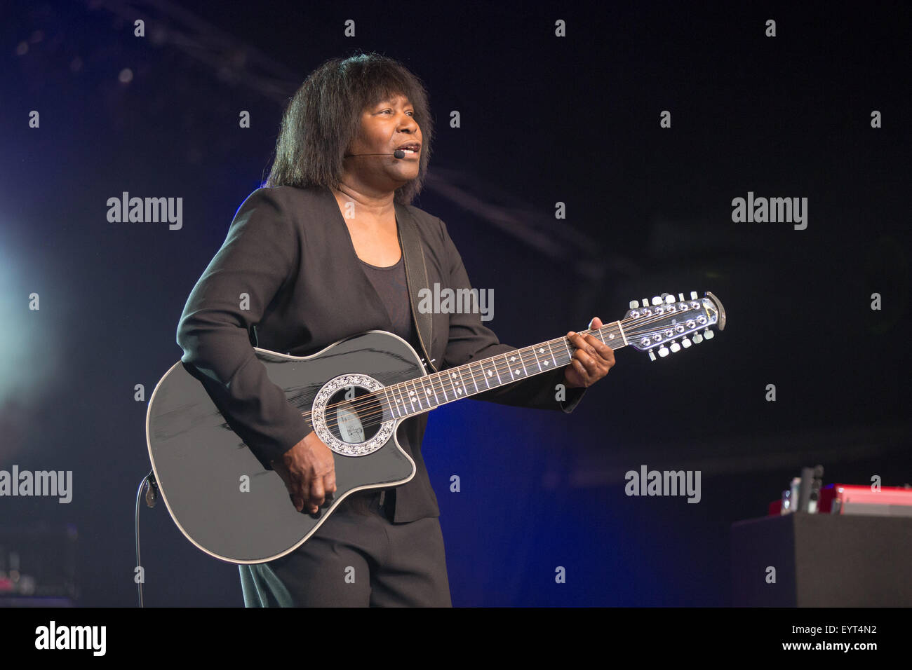 Joan armatrading 2015 hi-res stock photography and images - Alamy