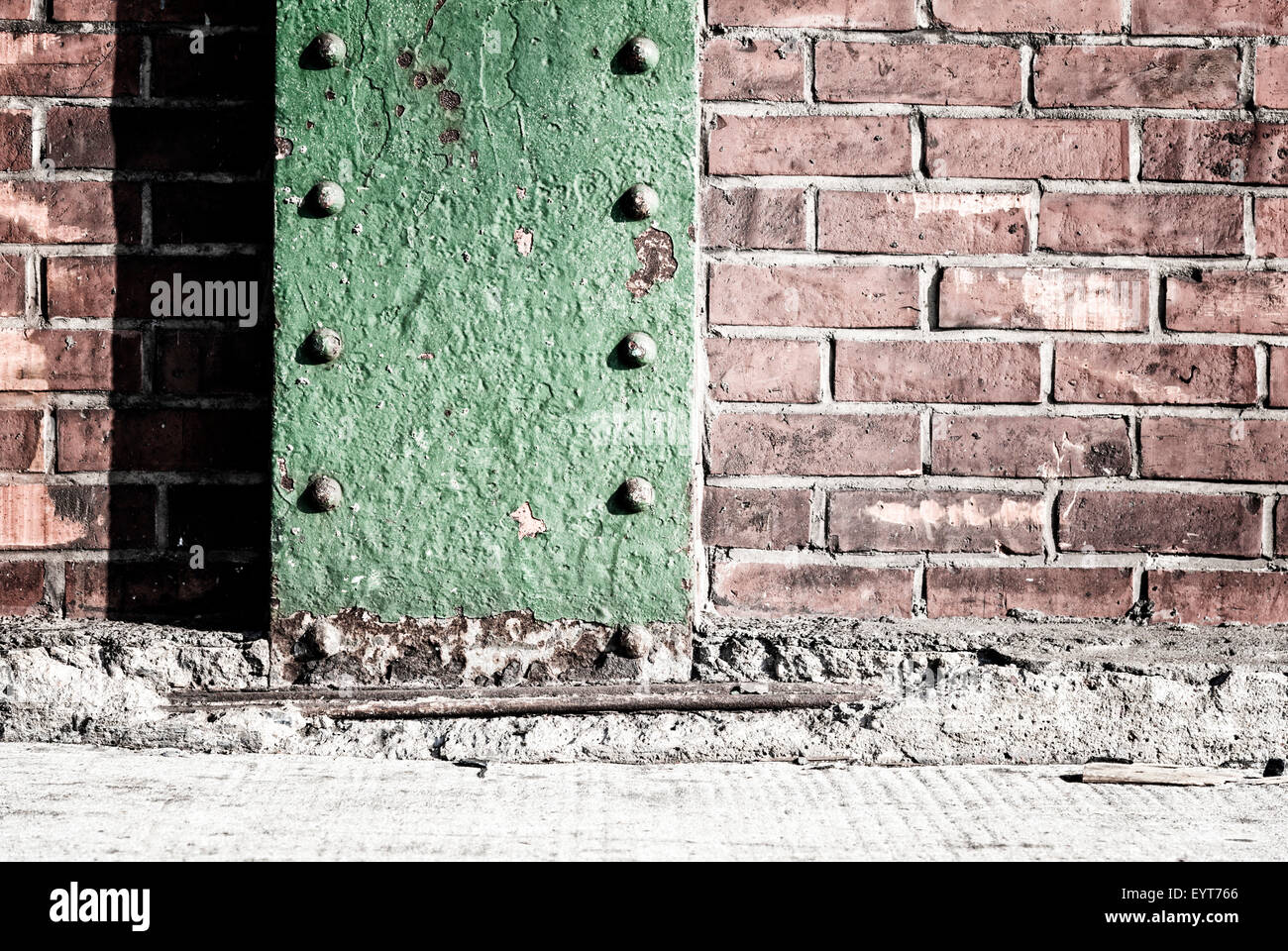 Steel beams hi-res stock photography and images - Alamy