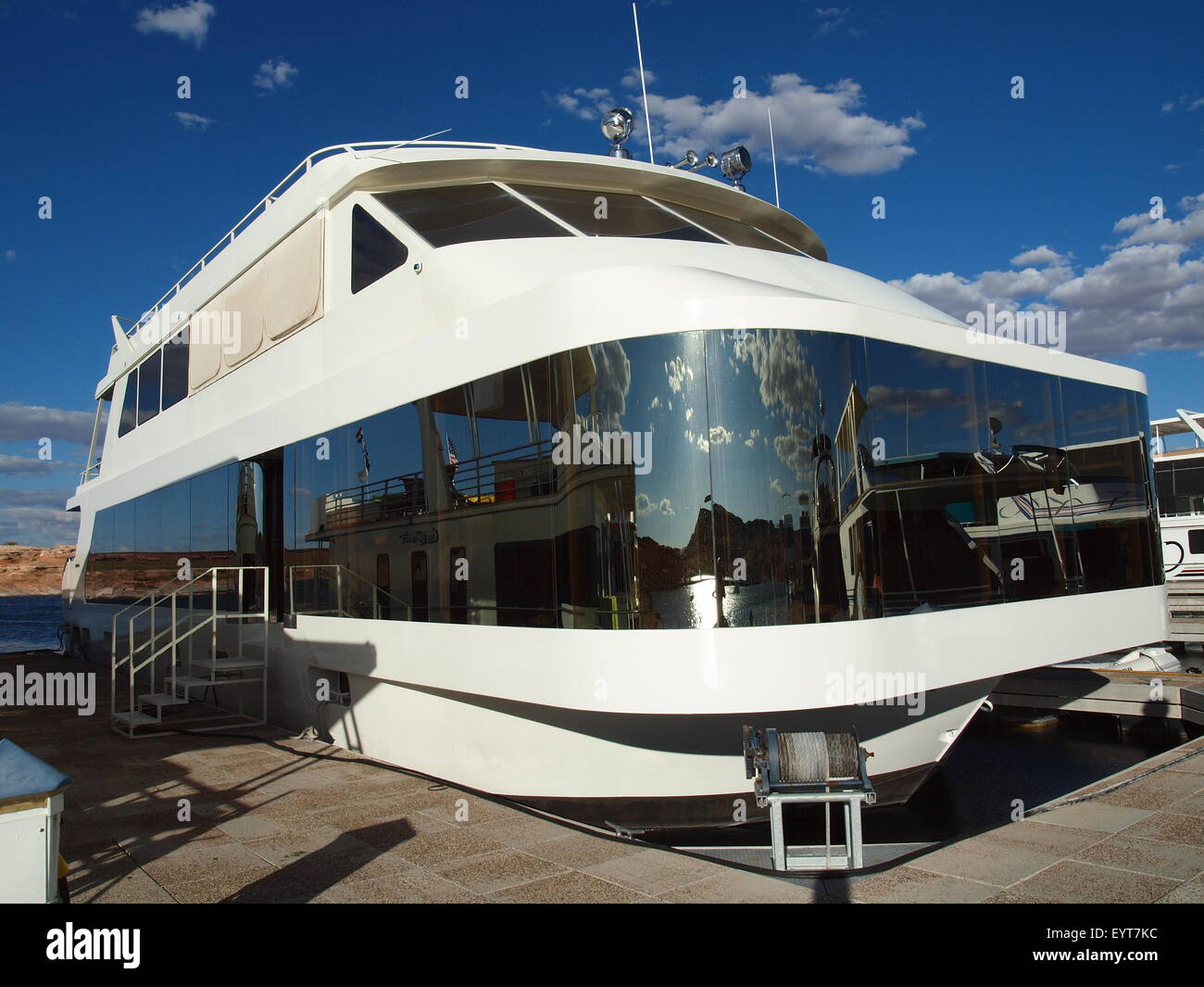 Lake Powell boating in Arizona Stock Photo - Alamy