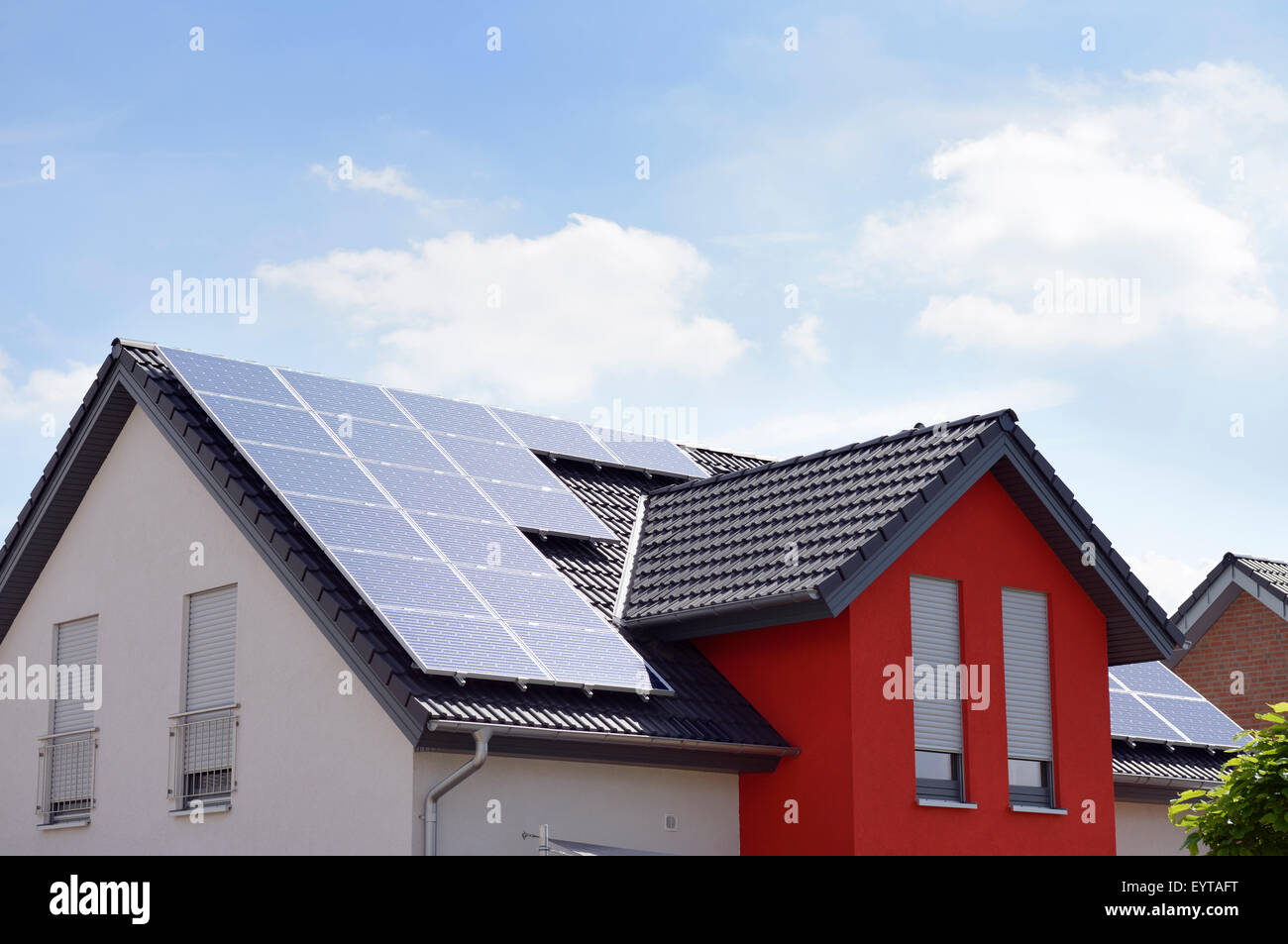 Family house with solar cells, Germany, North Rhine-Westphalia ...