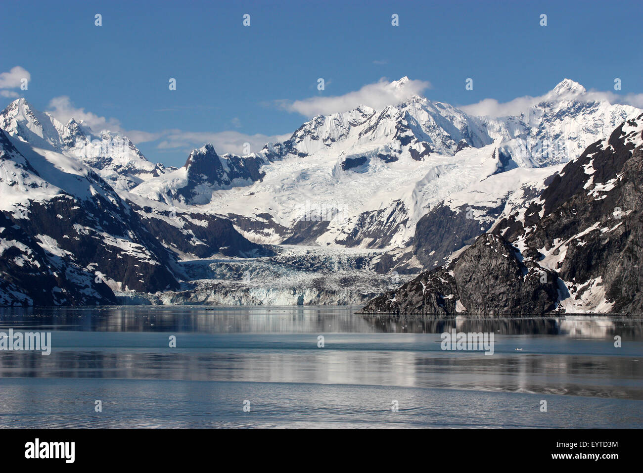 Beautiful scenic view of Glacier Bay in Alaska Stock Photo - Alamy