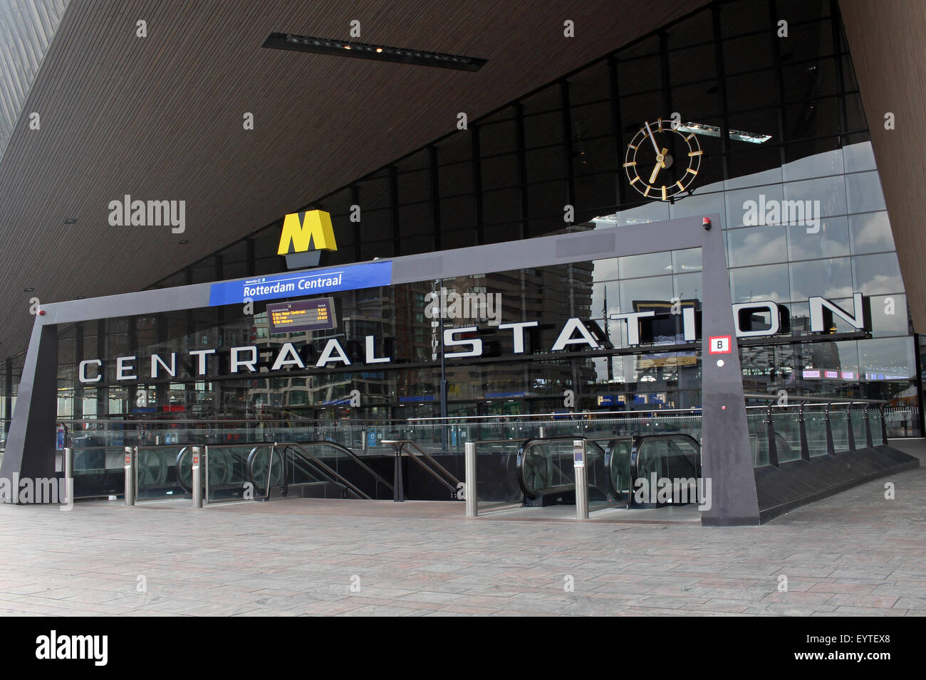 ROTTERDAM, NETHERLANDS - May 9, 2015: The New Rotterdam Central Station ...