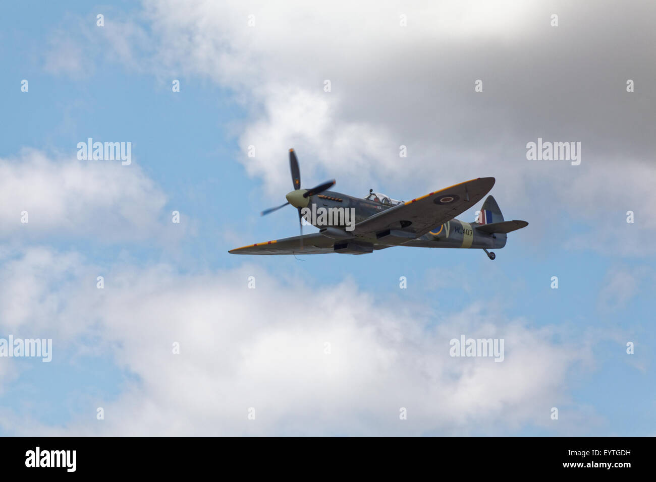Spitfire Aircraft in Flight Stock Photo - Alamy
