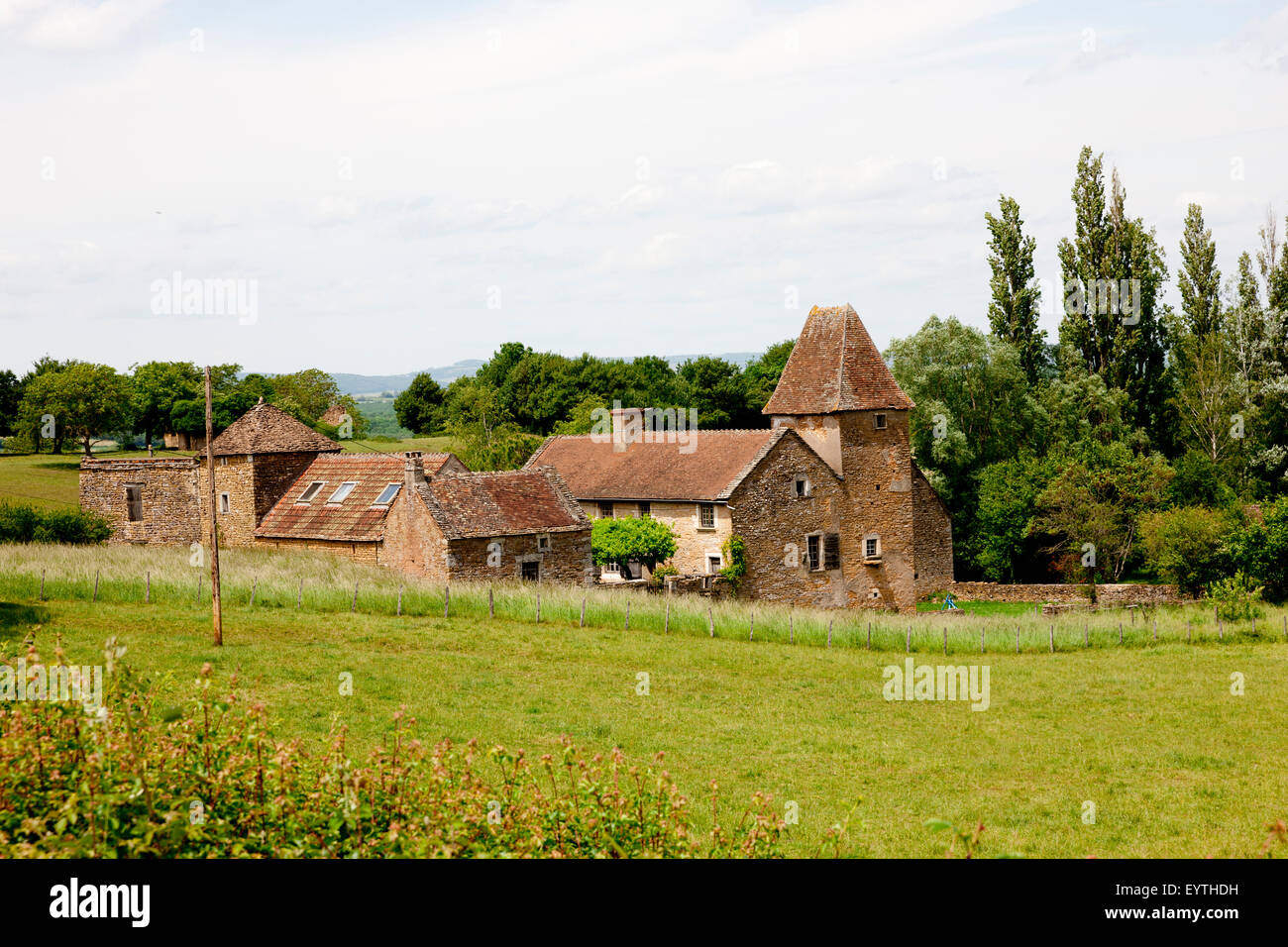 Castle in the country hi-res stock photography and images - Alamy