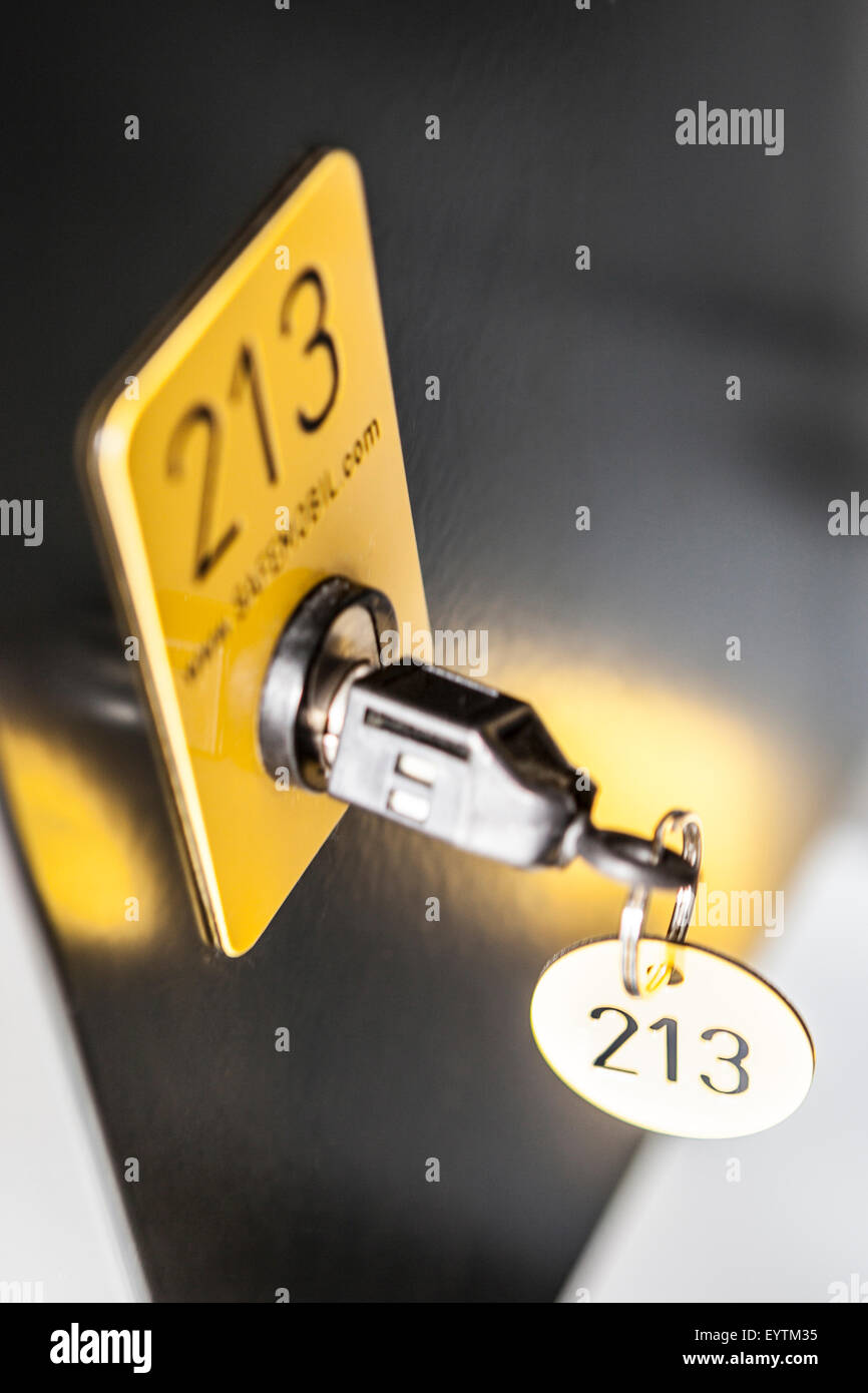 Locker black and hi-res stock photography and images - Alamy