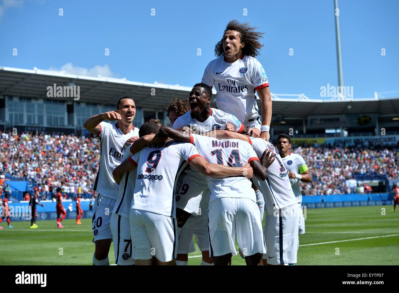 Edinson cavani trophy hi-res stock photography and images - Alamy