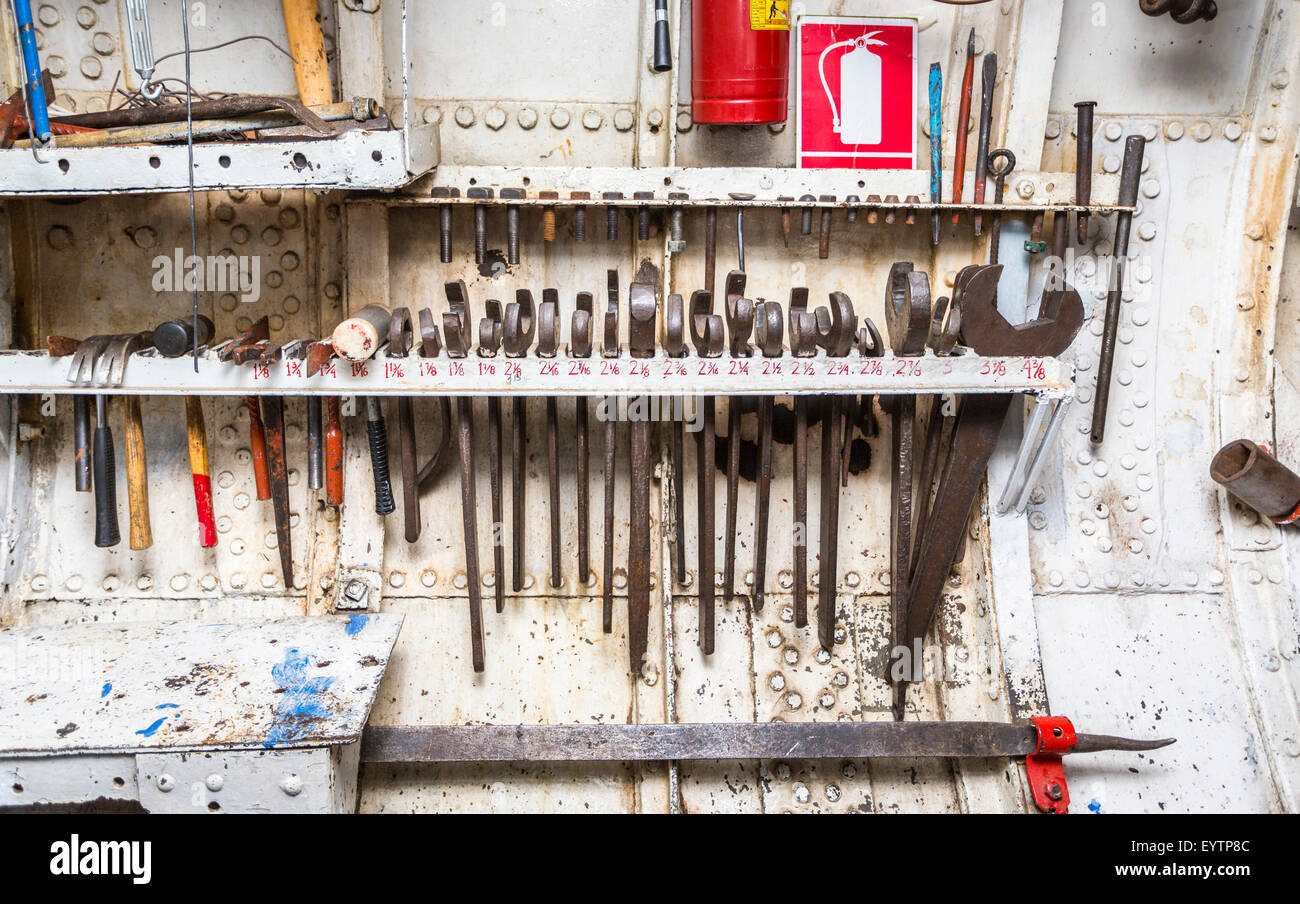 Vintage tools hi-res stock photography and images - Alamy