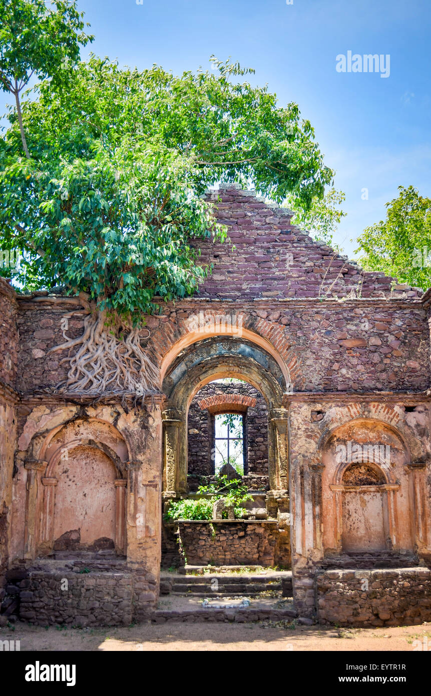 Ruins of the Fortress of Cambambe/Kambambe, an historic stronghold ...