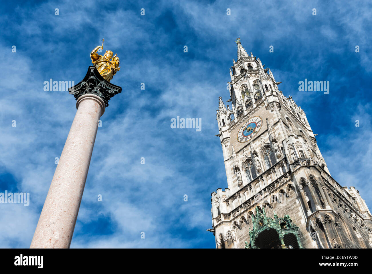 Munich, Bavaria, Germany, Mariensäule (column) with town hall tower ...