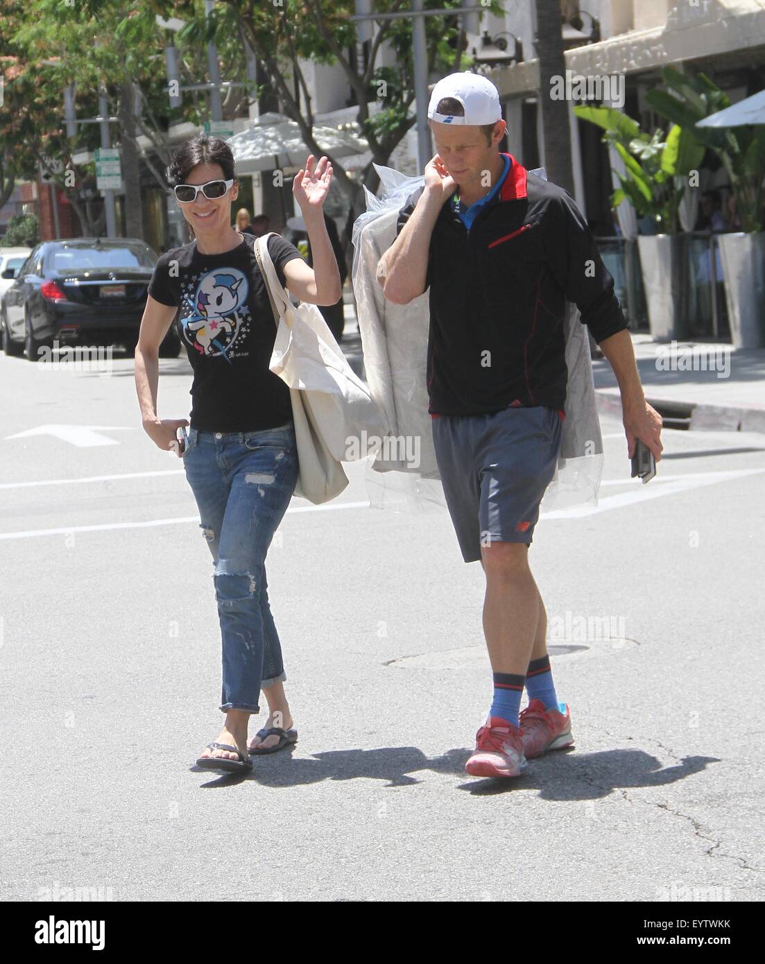 Entourage star Perrey Reeves goes shopping in Beverly Hills with her ...