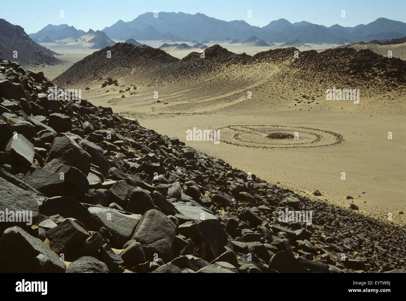 Key hole grave to the south Djanet, wild mountains, Algerian Sahara ...