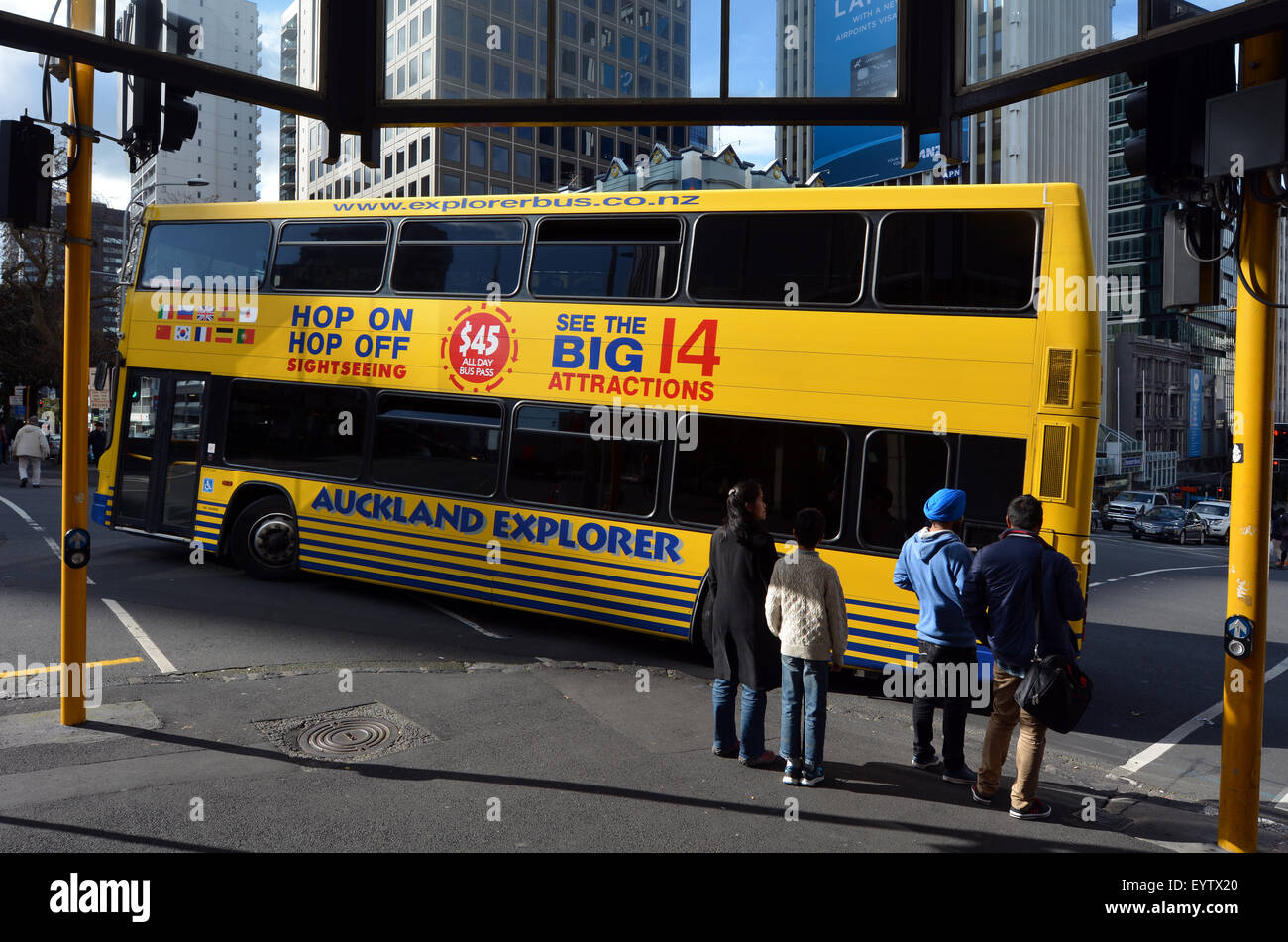 Explorer Bus High Resolution Stock Photography and Images - Alamy
