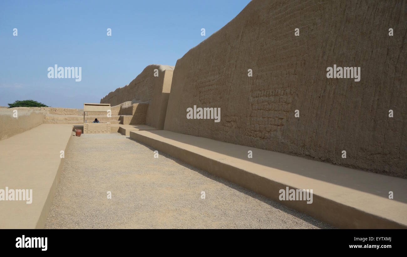 Chan chan trujillo peru hi-res stock photography and images - Alamy