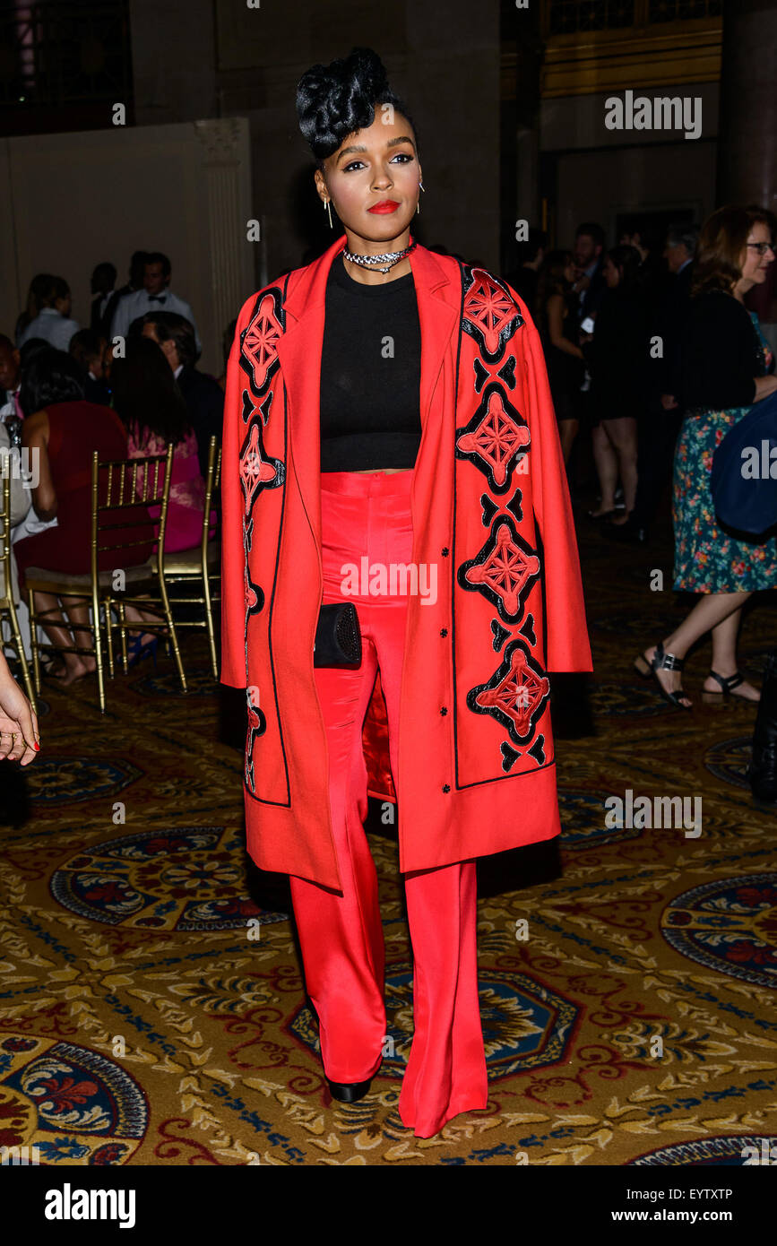 Gordon Parks Foundation Award Dinner and Auction at Cipriani Wall St ...