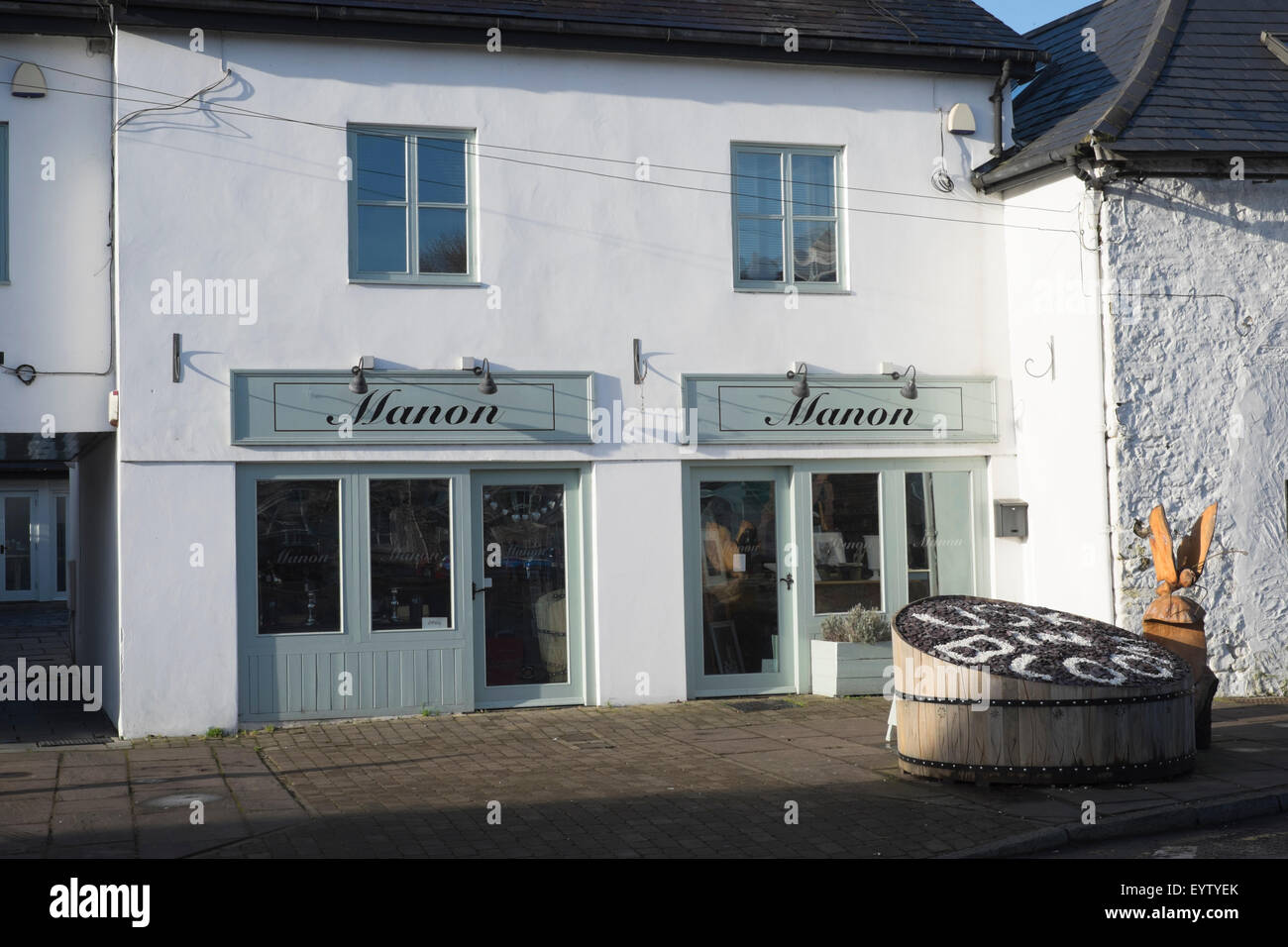 Shops at Twyn Square in Usk,Monmouthshire Stock Photo - Alamy