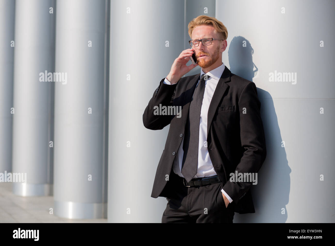 Talking over phone hi-res stock photography and images - Alamy
