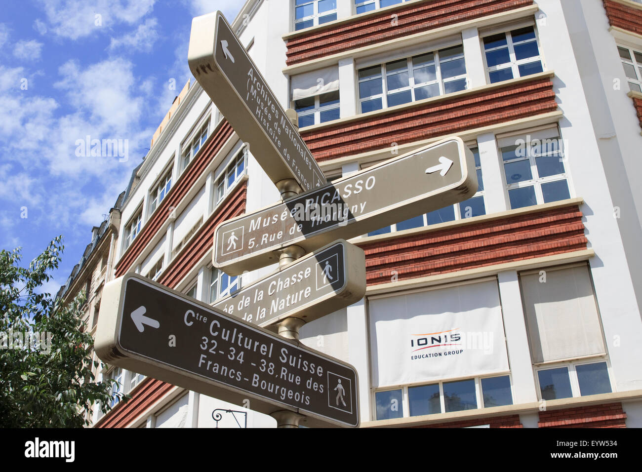 Street signs in Paris, France Stock Photo - Alamy