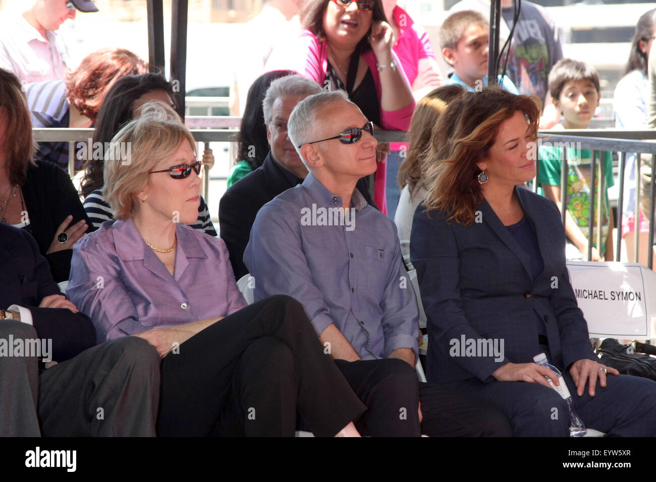 Bobby Flay honored on the Hollywood Walk of Fame in Los Angeles ...