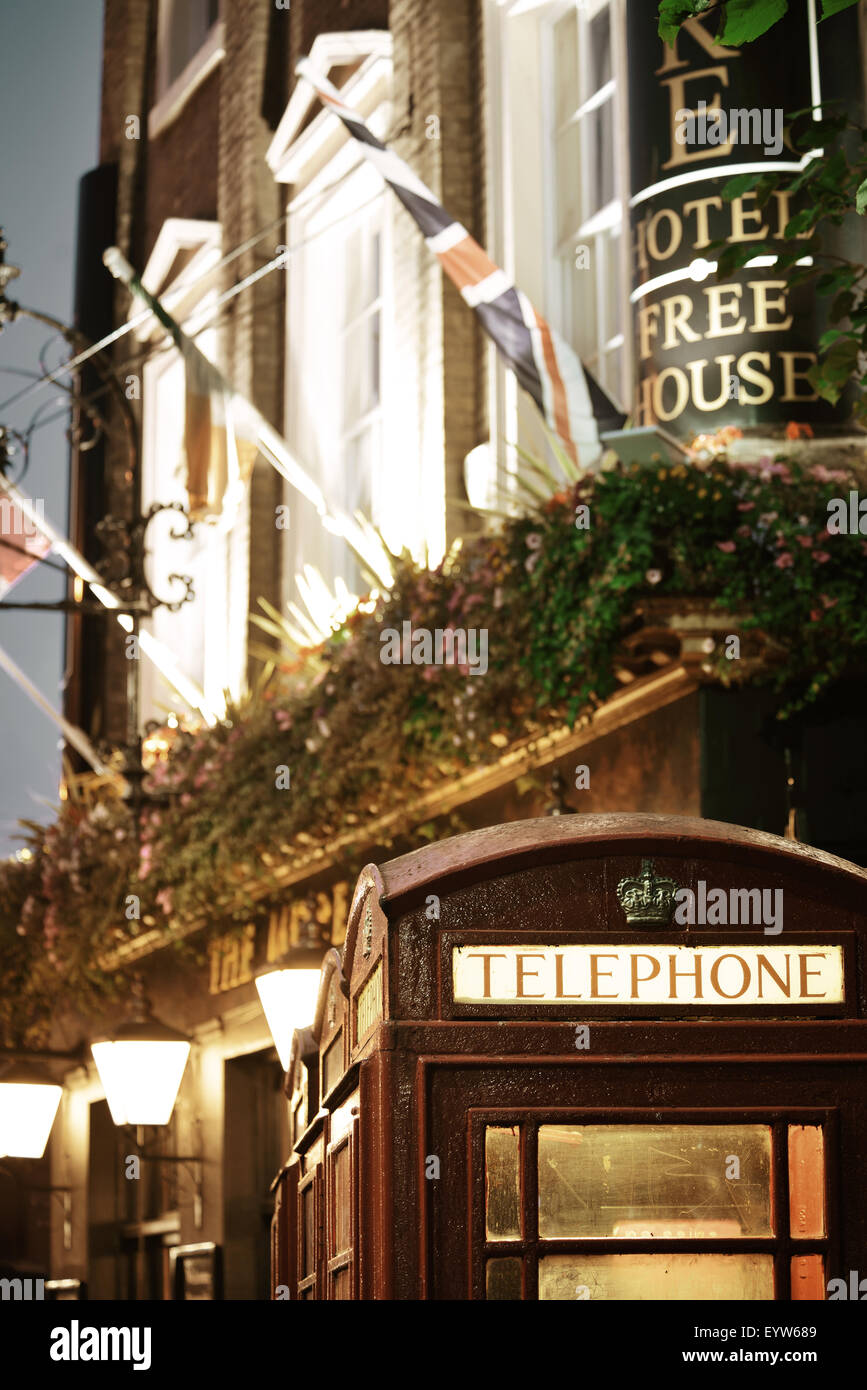 London street view Stock Photo - Alamy
