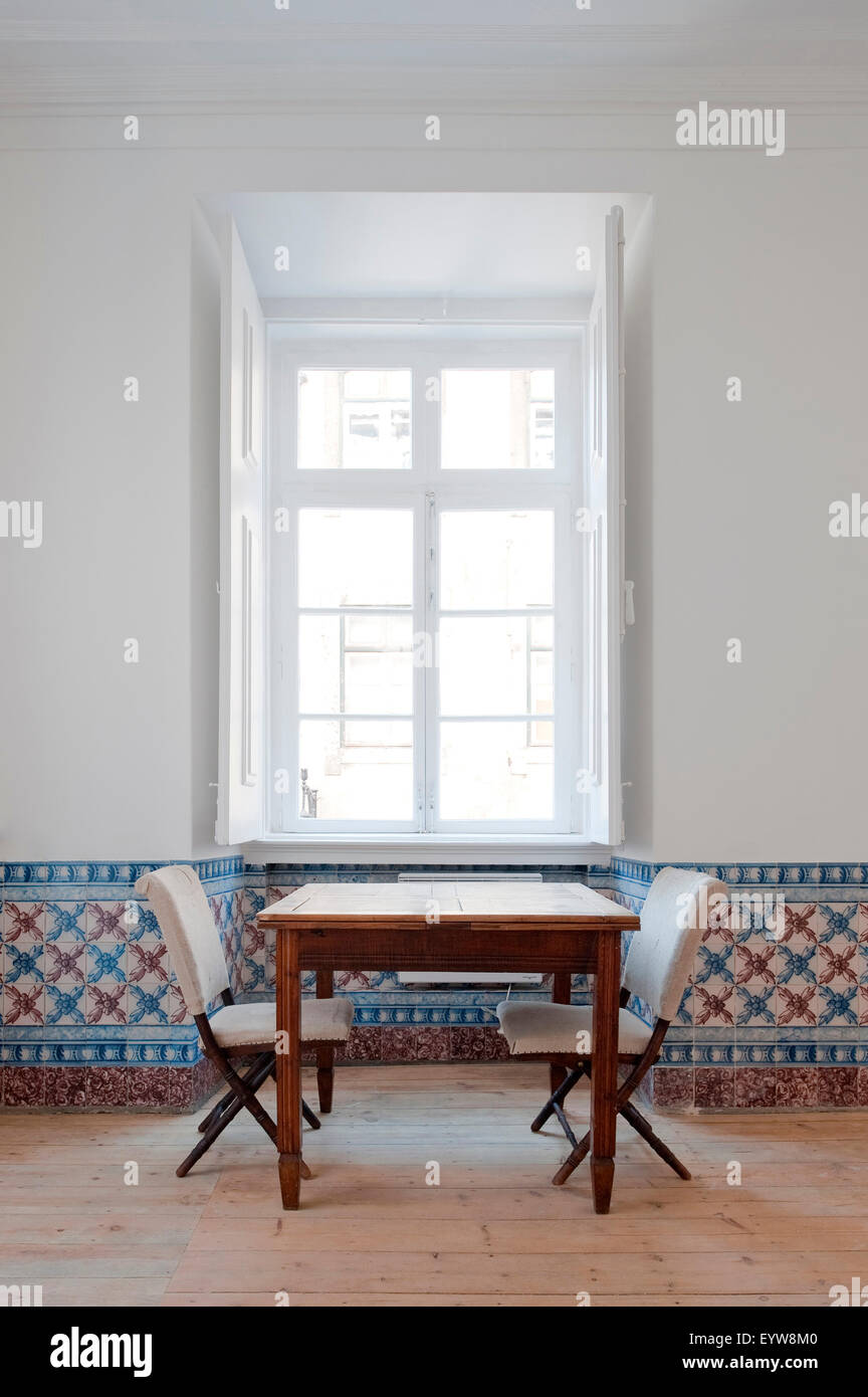 Interior with vernacular tiles and original window. Baixa Lisboa ...