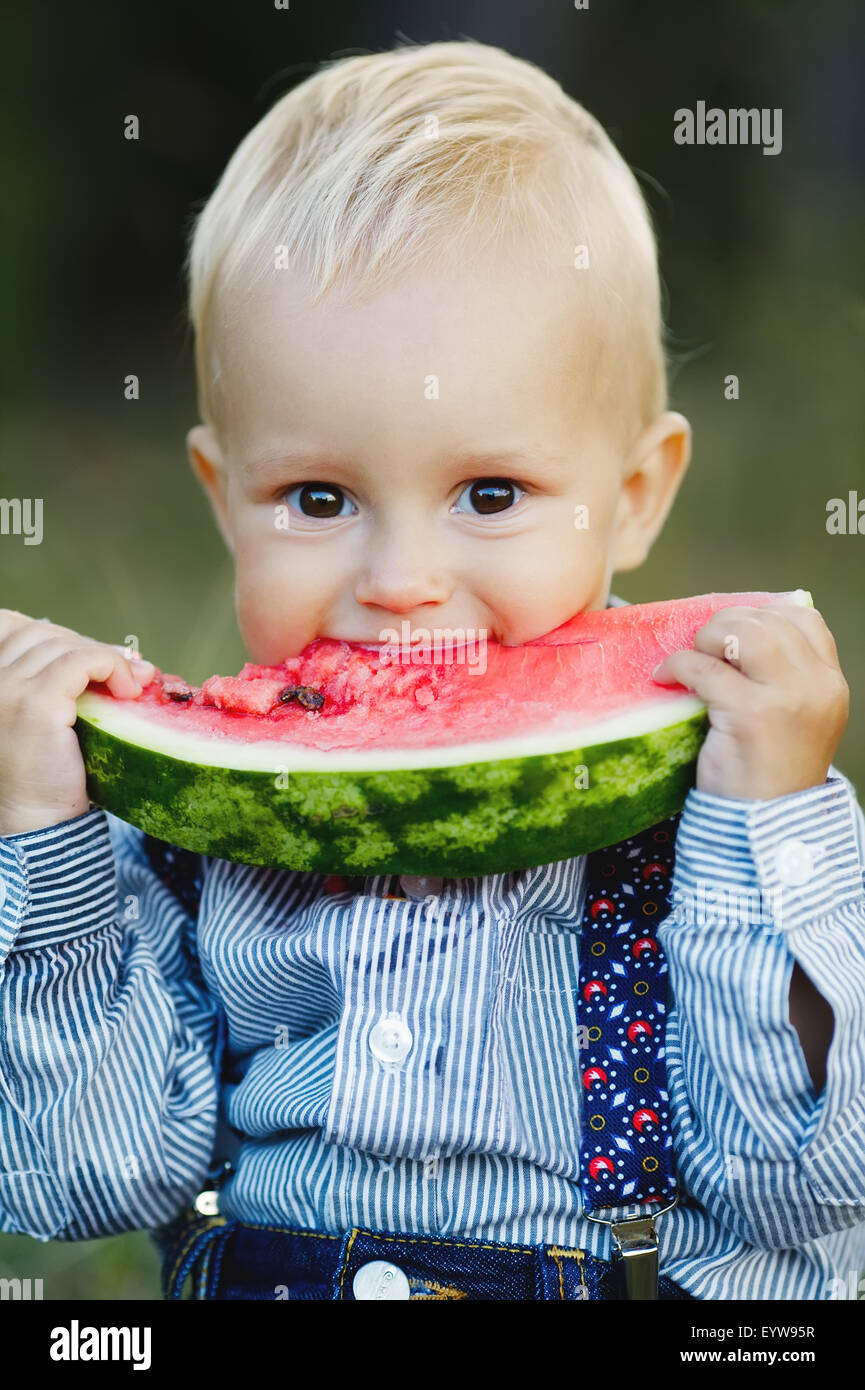 little boy eats watermelon Stock Photo - Alamy little boy eats watermelon Stock Photo - Alamy
