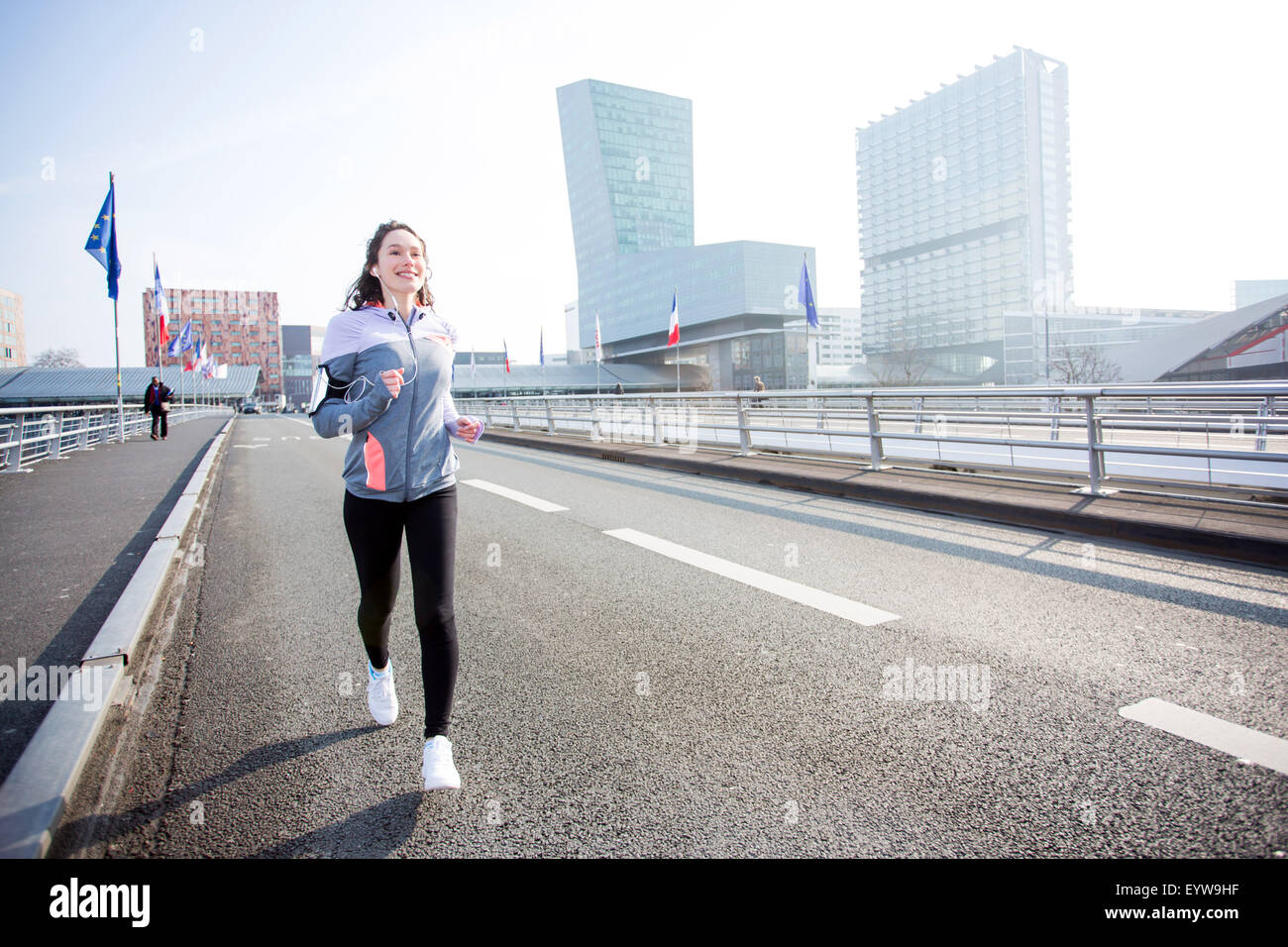 Run down city hi-res stock photography and images - Alamy