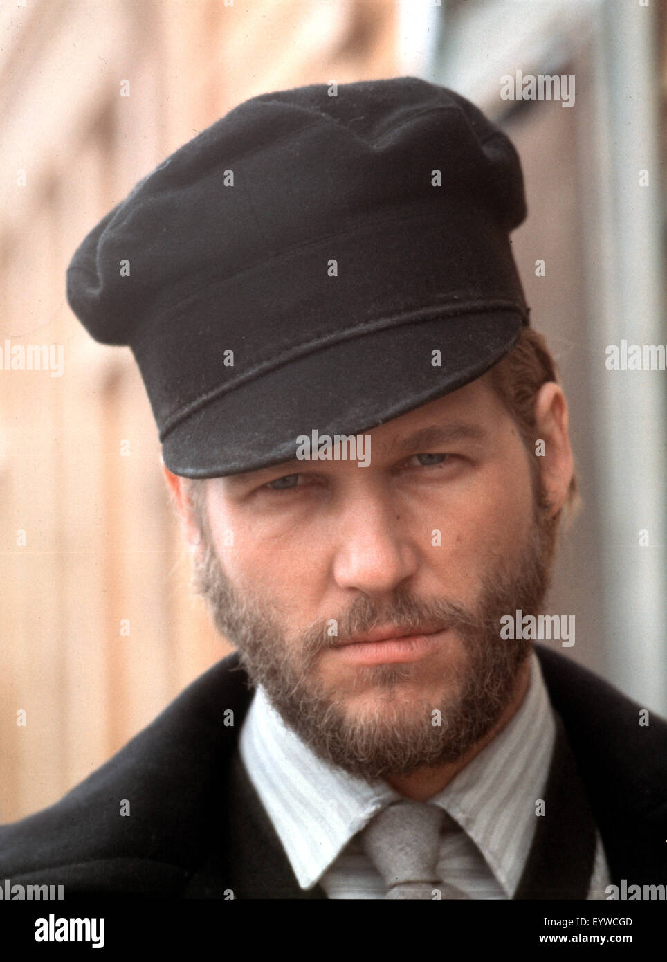 Heaven's Gate Year: 1980 USA Director: Michael Cimino Jeff Bridges ...