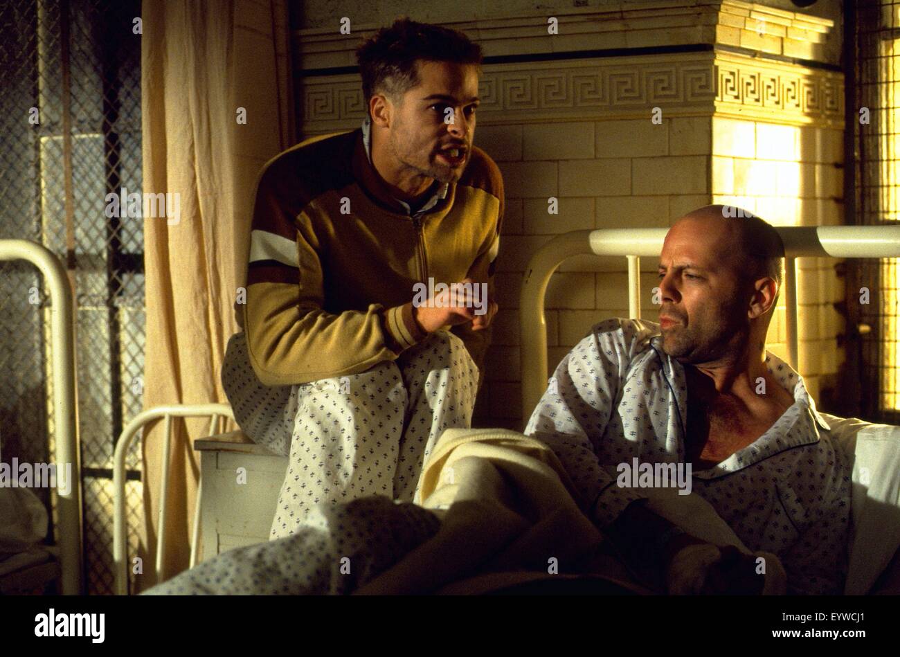 Monkeys hospital hi-res stock photography and images - Alamy